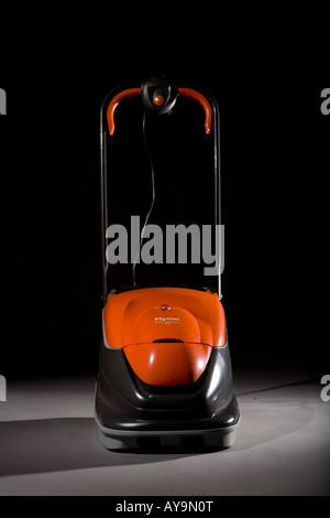 FLYMO VISION COMPACT 330 LAWNMOWER Stock Photo - Alamy