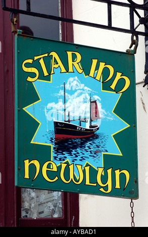 The Star Inn pub in Cornwall (England Stock Photo - Alamy