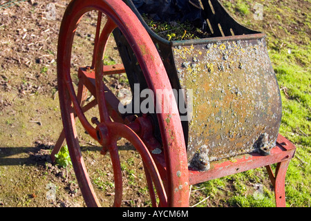 Traditional farming tools in ancient Chinese villages Stock Photo - Alamy