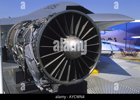 Pratt & Whitney F-100 turbojet engine detail Stock Photo: 9753369 - Alamy