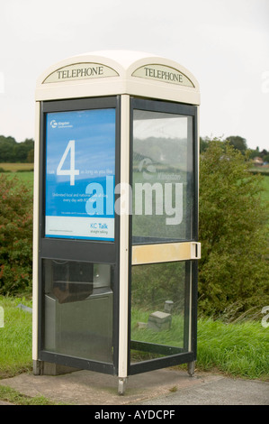 White telephone box, Hull, Yorkshire, England Stock Photo - Alamy
