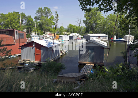 Floating houses on the Mississippi River in Winona Minnesota USA near ...