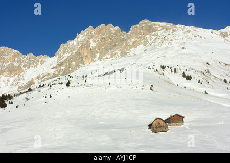Alpine landscape with mountain huts in the Austrian Alps Bad Hofgastein ...