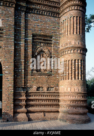 Lattan mosque, Gaur, West Bengal, India Stock Photo - Alamy