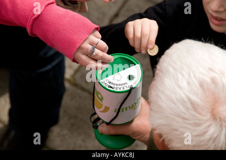Animal research support Stock Photo - Alamy