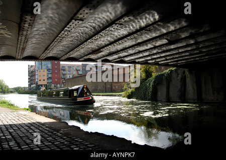 The River Lea from a bridge on the East India Dock Road (A13), London ...