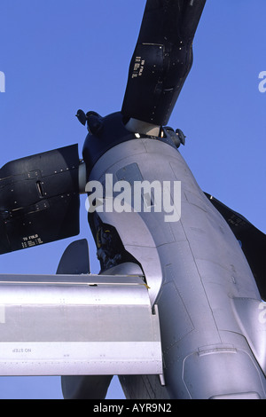 Turboprop engine nacelle and propeller assembly on aircraft wing Stock ...