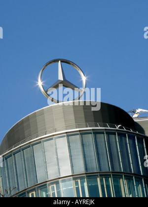 Mercedes-Benz building, Munich, Bavaria, Germany, Europe Stock Photo ...