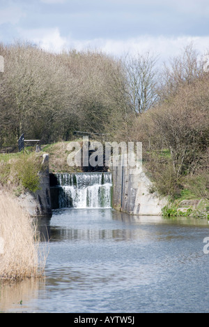 disused locks at tewitfield on northern reaches of lancaster canal ...
