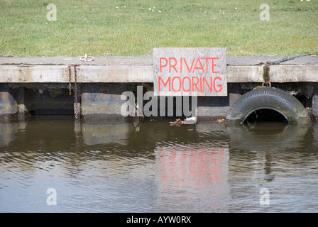 Private Mooring sign Stock Photo - Alamy