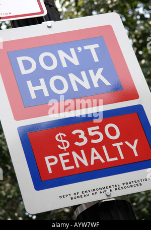 Don't Honk sign, New York, USA Stock Photo - Alamy