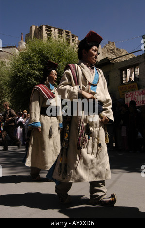 Traditional dress Ladakhi men during Ladakh Festival Leh Ladakh India ...