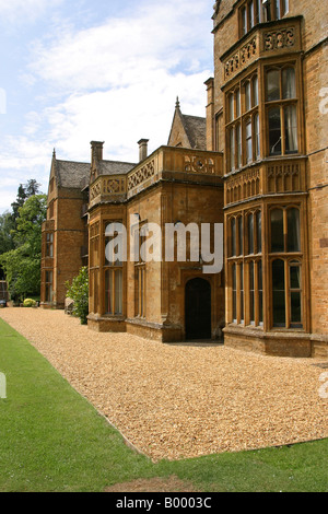 UK Oxfordshire Wroxton Manor campus College of Fairleigh Dickinson ...