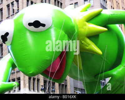 Thanksgiving Parade New York. Kermit the Frog Balloon. Macy's ...