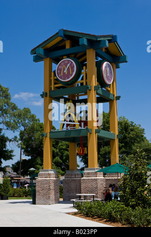 The McDonald's Clock Tower at Downtown Disney Market Place, Walt Disney ...