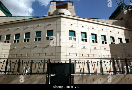 Close up of MI6 or SIS Building. British Secret Intelligence Service ...