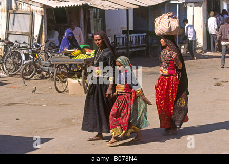 India Gujerat Rann of Kutch Anjar Rabari men in traditional costume ...