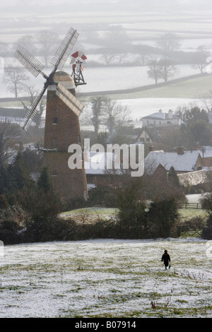 Quainton windmill in snowfall, Bucks, England Stock Photo - Alamy