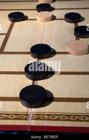 Mühle Spiel Morris game Stock Photo - Alamy