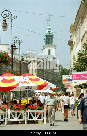 Famous shopping street Nowy Swiat in Warsaw, Poland Stock Photo - Alamy