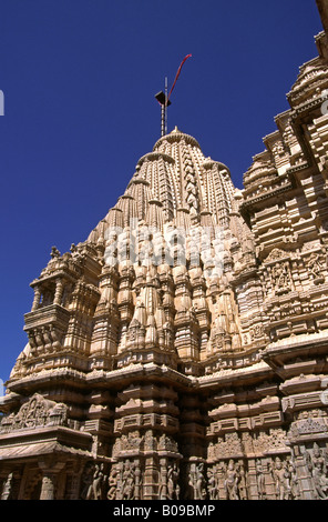 PALITANA JAIN TEMPLE COMPLEX VIEW OF JAIN TEMPLES ON SHATRUNJAY ...
