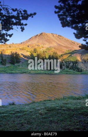 Hiram Peak and Highland Lake, Stanislaus National Forest, Sierra Nevada ...