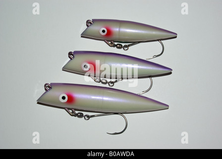 Large Tomic #530 UV Purple Glow trolling plug fishing lure will ...