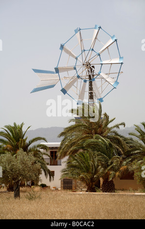 wind wheel or wind turbine for generating electrical energy and power ...