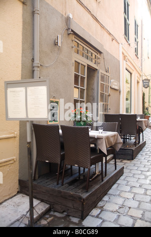 Fancy chairs outside a restaurant in Santa Monica, USA Stock Photo - Alamy