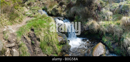 view from the the pennine way grindsbrook edale peak district national ...