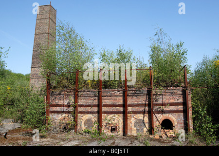 derelict brick chamber kilns ewhurst surrey england uk Stock Photo - Alamy