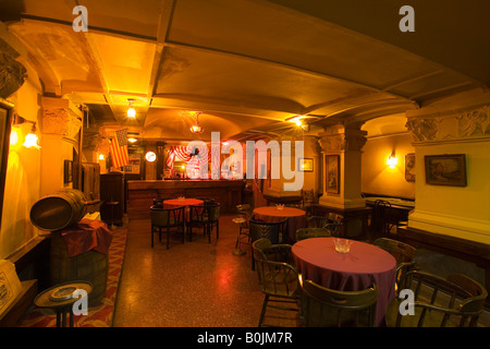 Rockwood Speakeasy in the Underground City National Historic District ...