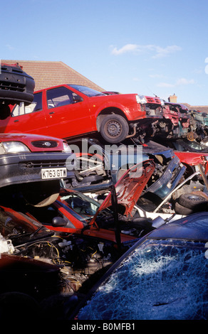 Car Breakers yard, London, UK Stock Photo - Alamy