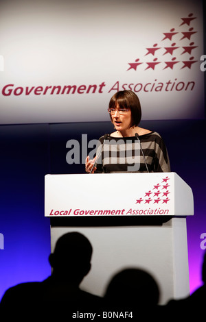 Julia Goldsworthy MP addressing the Local Government Association ...