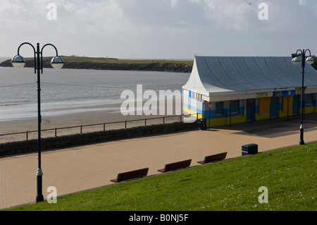 Barry Island Sea Front Stock Photo - Alamy