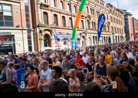 Manchester 10K Greatrun May 2008 on Deansgate under Bridgewater Viaduct ...