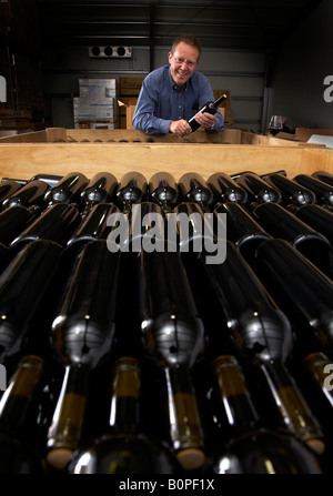 Michael Daymond King COA Hatton estate Stock Photo - Alamy