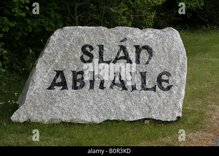 SlanAbhaile Slan Abhaile GoodBye Irish Gaeilge Written stone Stock ...