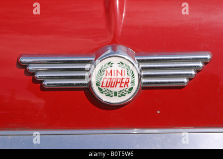 An Austin Mini car badge and bonnet Stock Photo - Alamy
