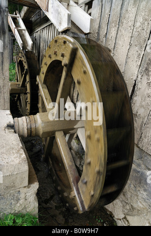Mill wheel details Stock Photo - Alamy