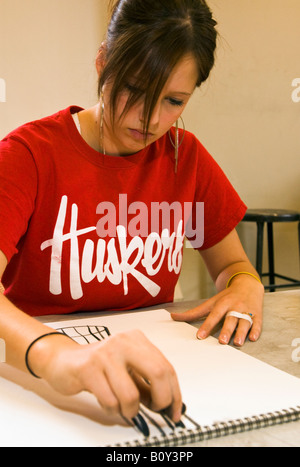 drawing class visual art female artist sketching Stock Photo - Alamy