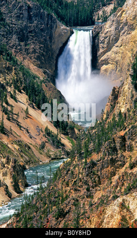 Upper falls of the Yellowstone, near view from the west side Stock ...
