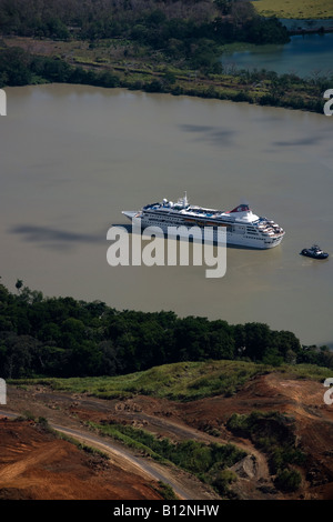CRUISE SHIP CULEBRA GALLIARD CUT PANAMA CANAL REPUBLIC OF PANAMA Stock ...