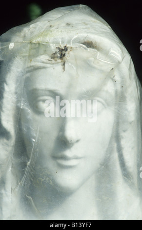 Highgate East Cemetery, London, England Stock Photo - Alamy