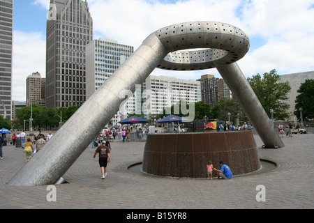 Isamu Noguchi Dodge Fountain in Hart Plaza Stock Photo - Alamy