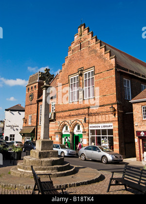 Market Place, Shire Hall and Market Cross, Howden town centre, East ...