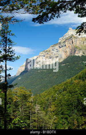 Limestone canyons , Ordesa NP , spanish pyrenees Stock Photo - Alamy