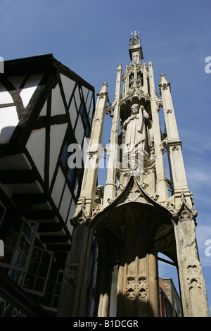The 15th century High Cross (Buttercross), High Street, Winchester ...