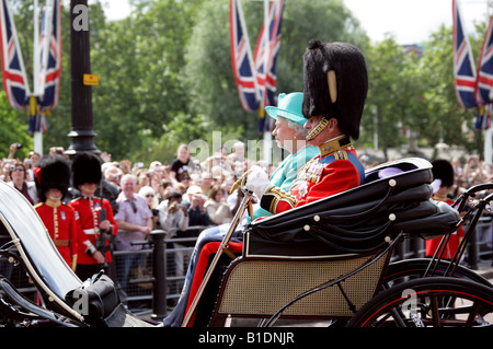 Queen Elizabeth and Prince Philip at Buckingham Palace Stock Photo - Alamy