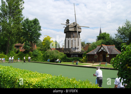The Wraysbury Windmill, Wraysbury, Berkshire, England, United Kingdom ...